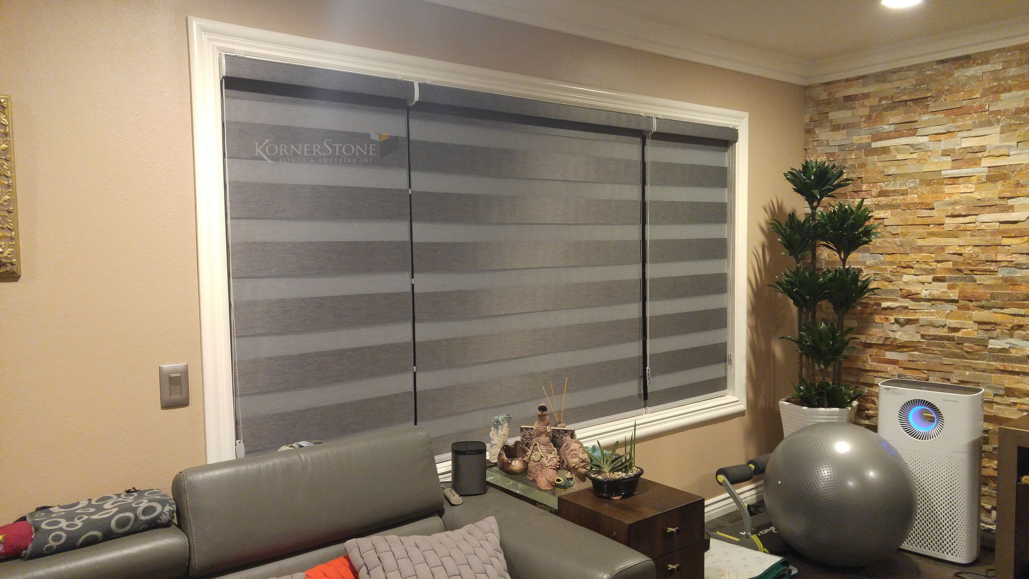 Blackout Gray Combi Shade – Closed – Korner Stone Blinds & Shutters
